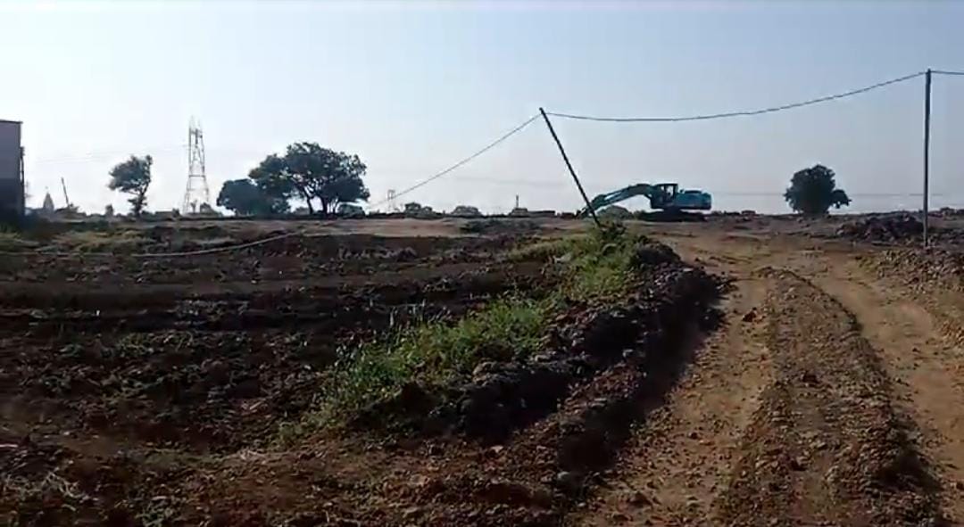 Resale 2500 Sq.Ft. Plot in Devguradia Indore - 7981307