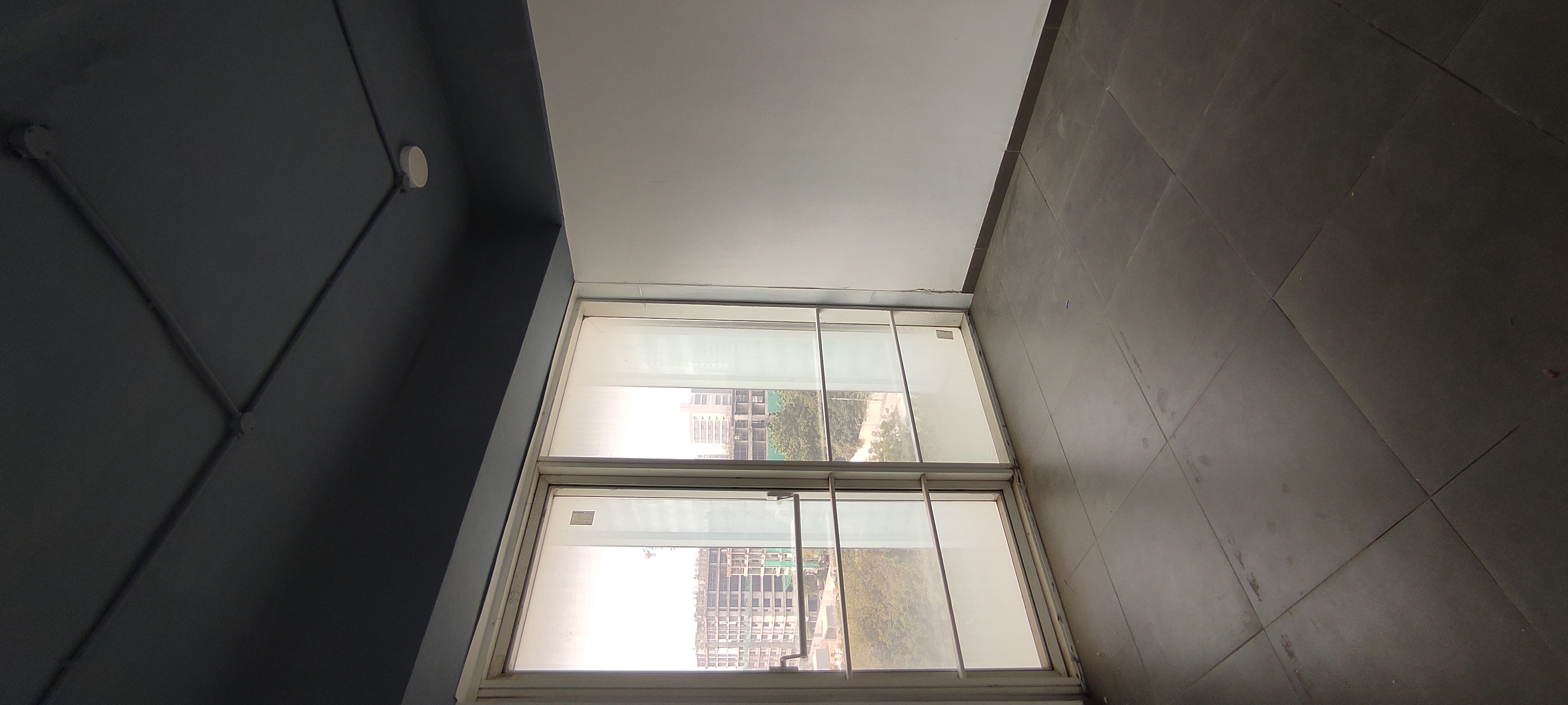 Rental Commercial Office Space 525 Sq.Ft. in Bopal Ahmedabad - 7986537