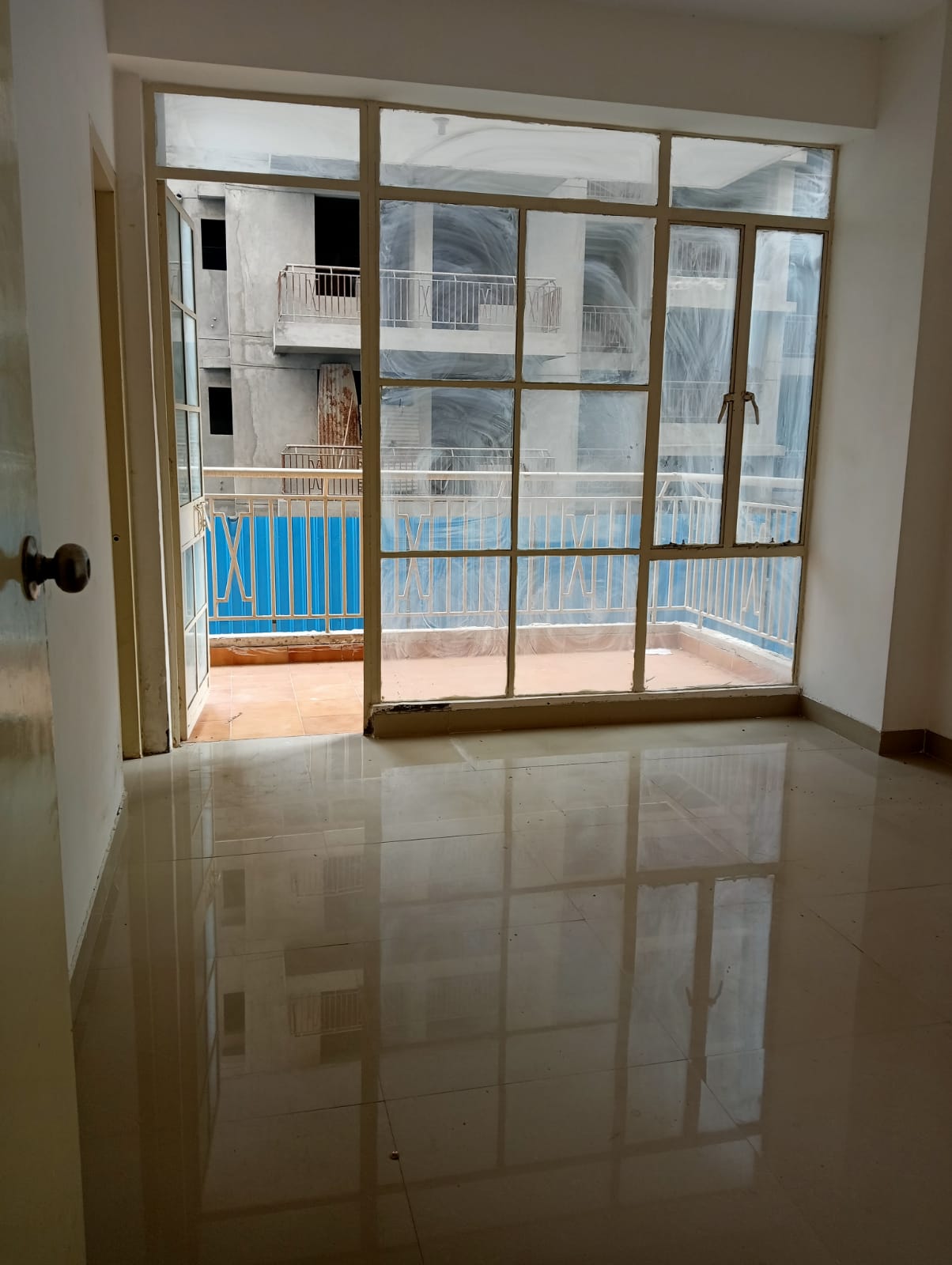 Rental 1.5 Bedroom 598 Sq.Ft. Apartment in Zara Aavaas, Sector 104 ...