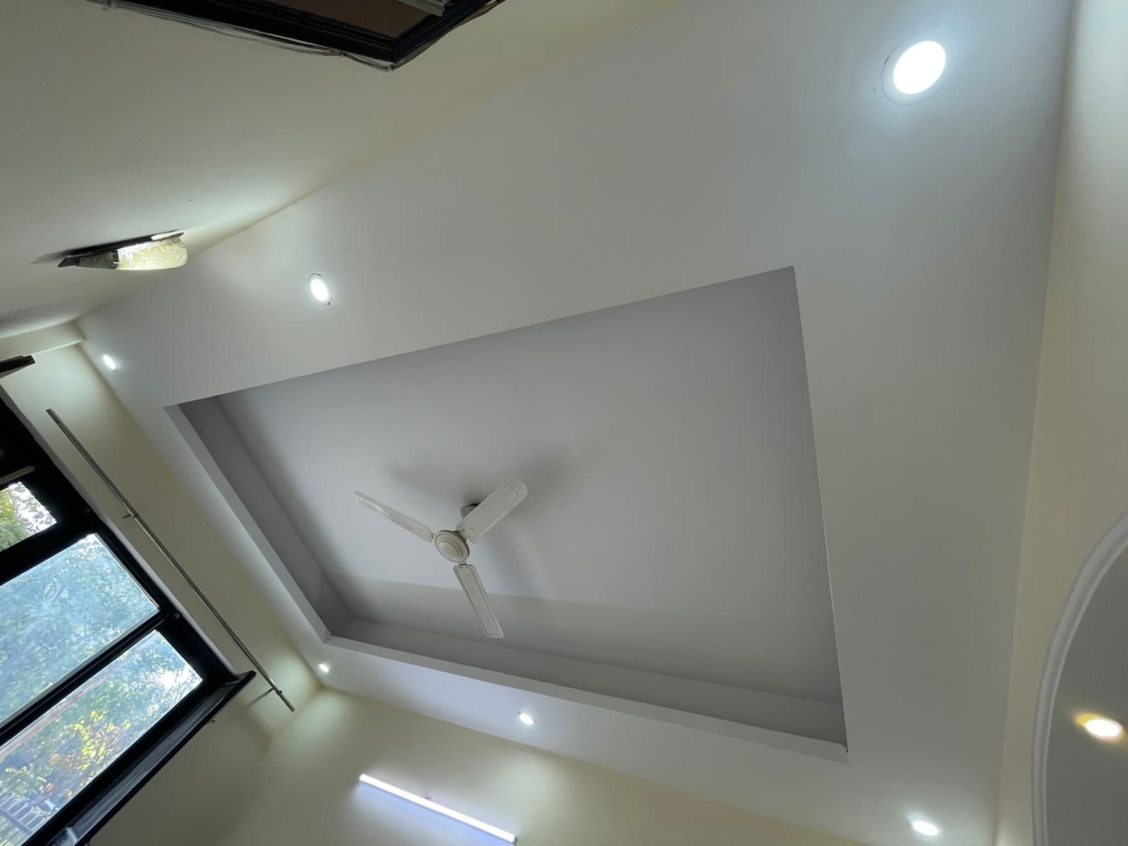 Resale 3 Bedroom 1100 Sq.Ft. Apartment in Sai Tower Gurgaon, Sector 8 ...