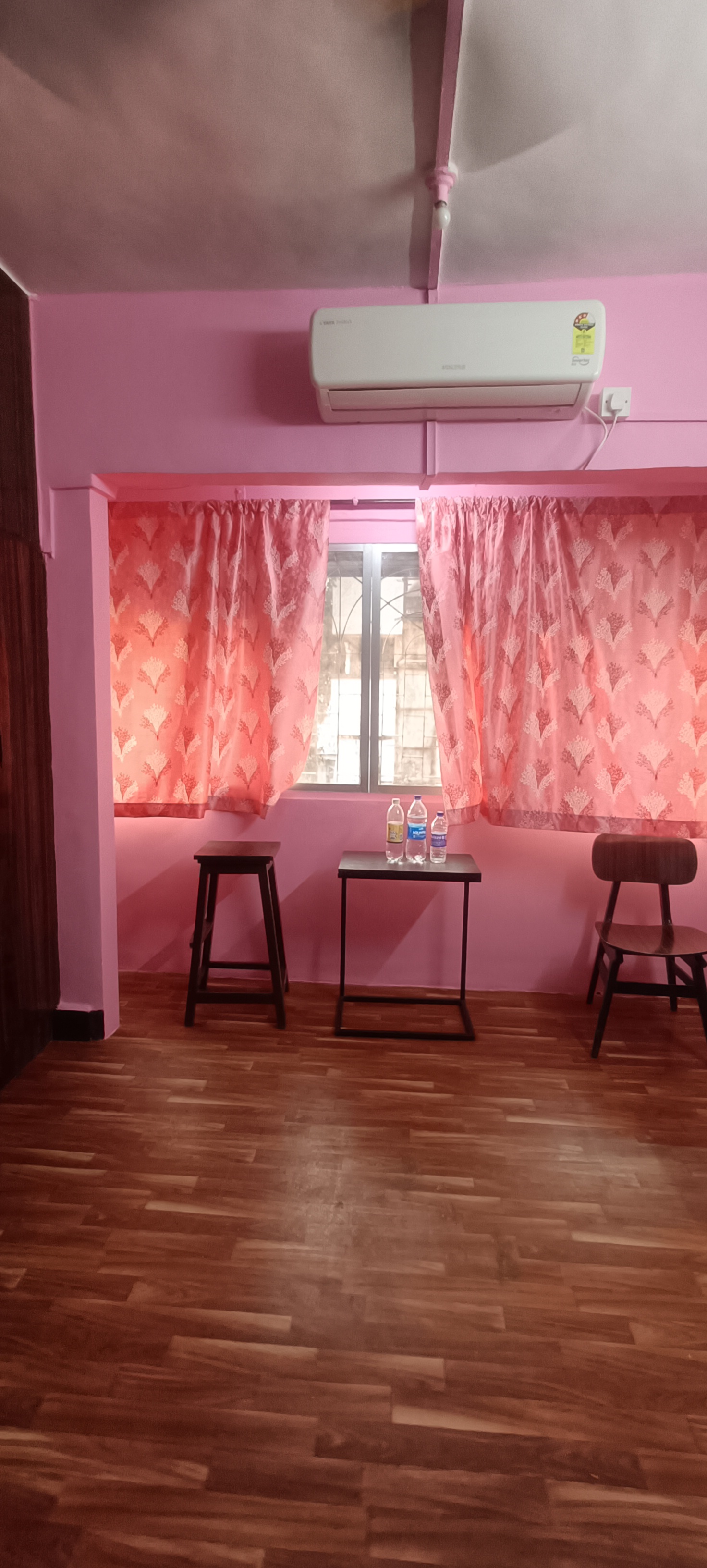 Rental 1 Bedroom 400 Sq.Ft. Apartment in Akash Darshan, Santacruz East ...