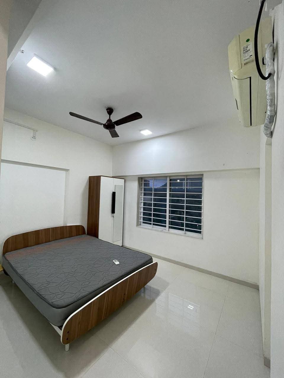Rental 1 Bedroom 410 Sq.Ft. Apartment in Ekta Crest, Chembur Mumbai - 8009260