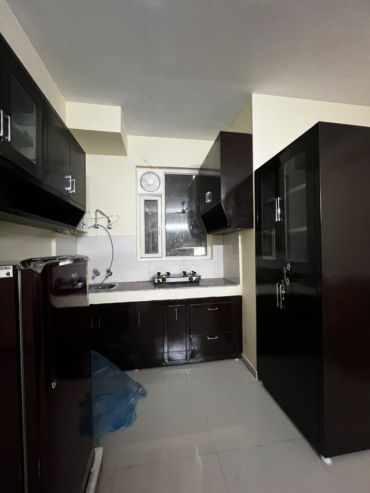 Rental 2 Bedroom 665 Sq.Ft. Apartment in Signature Global Proxima Phase ...