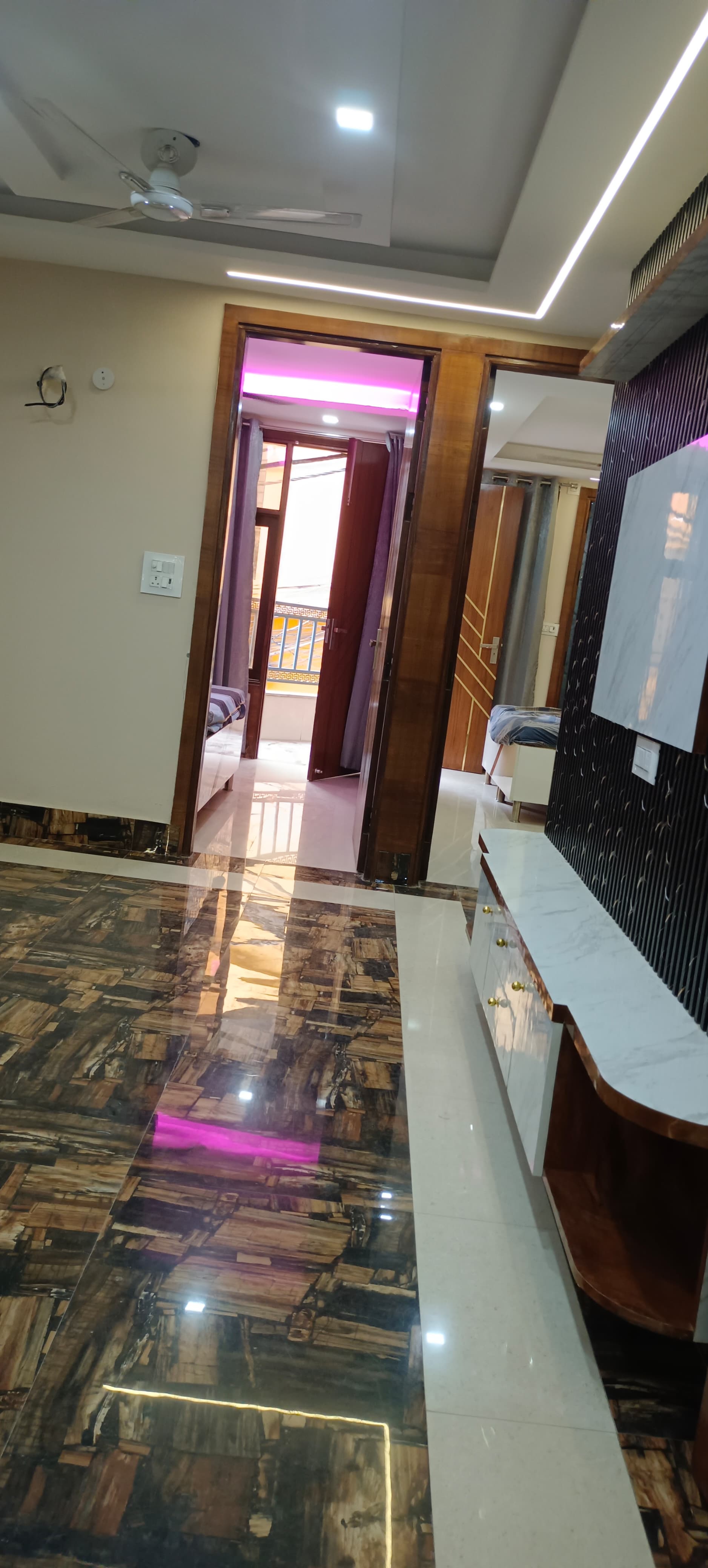 Resale 2 Bedroom 648 Sq.Ft. Builder Floor in Mahavir Enclave Delhi ...