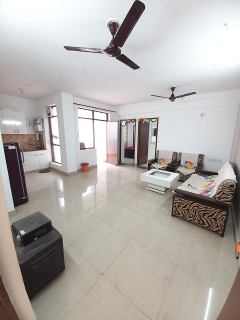 Rental 2 Bedroom 700 Sq.Ft. Apartment in Ninex RMG Residency, Sector ...