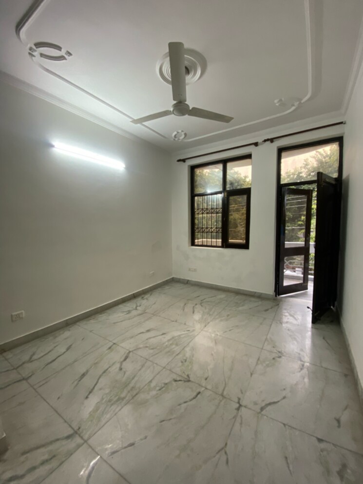 Rental 3 Bedroom 2300 Sq.Ft. Independent House in Ansal Plaza Sector-23 ...