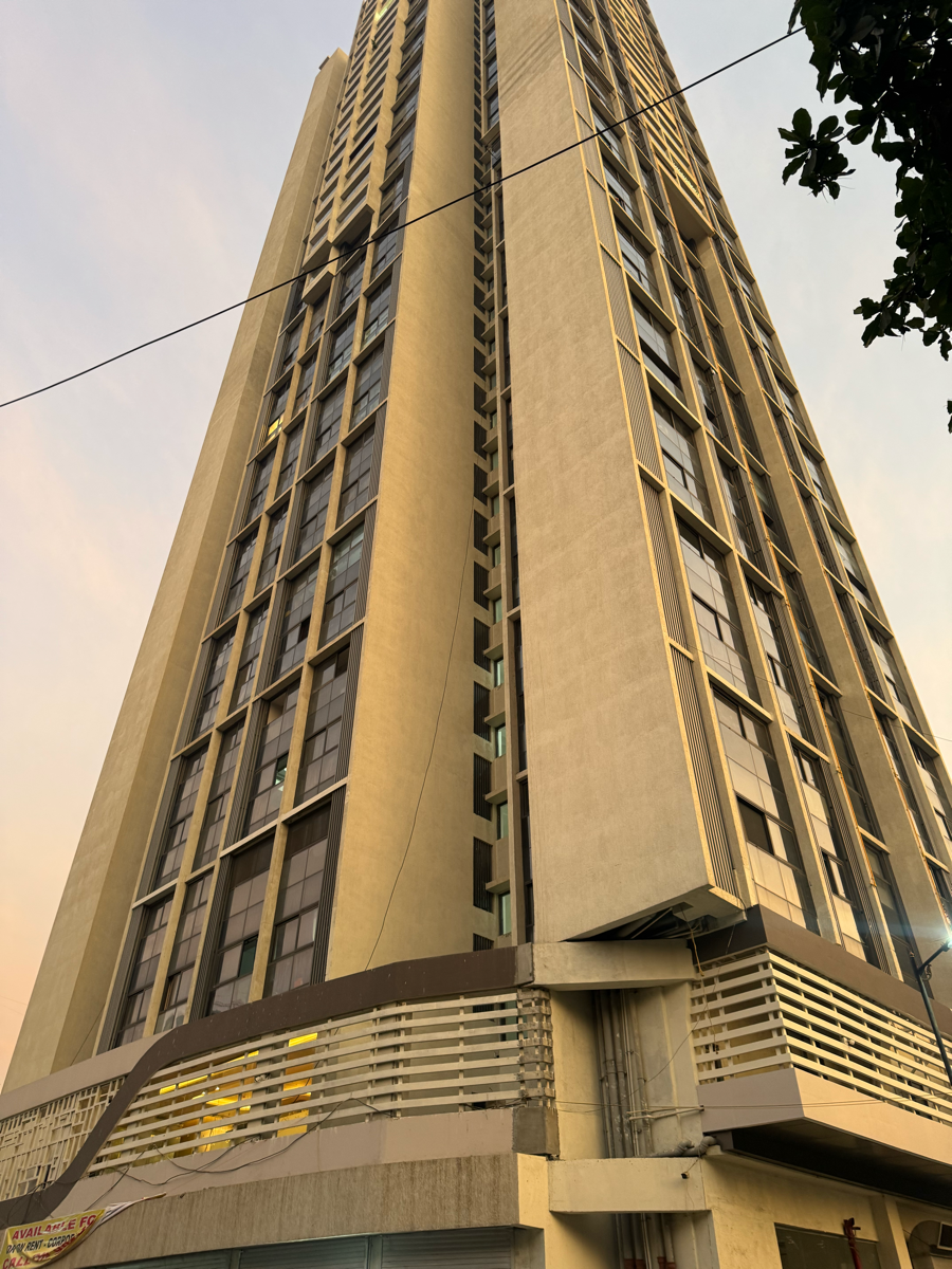 Rental 2 Bedroom 635 Sq.Ft. Apartment in Level The Residences, Andheri ...