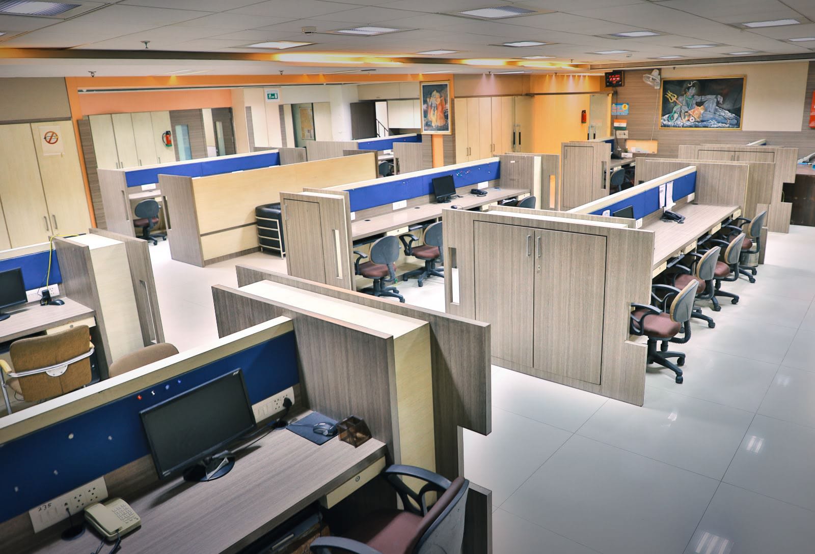 Rental Commercial Office Space 2590 Sq.Ft. in Solitaire Corporate Park ...