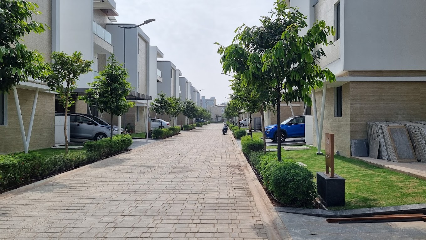 Resale 4 Bedroom 4237 Sq.Ft. Villa in Vessella Woods, Serilingampally ...