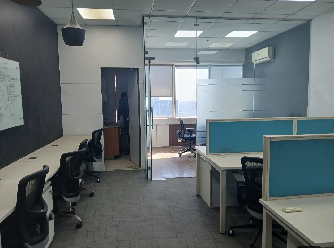 Rental Commercial Office Space 850 Sq.Ft. in Alphathum, Sector 90 Noida ...