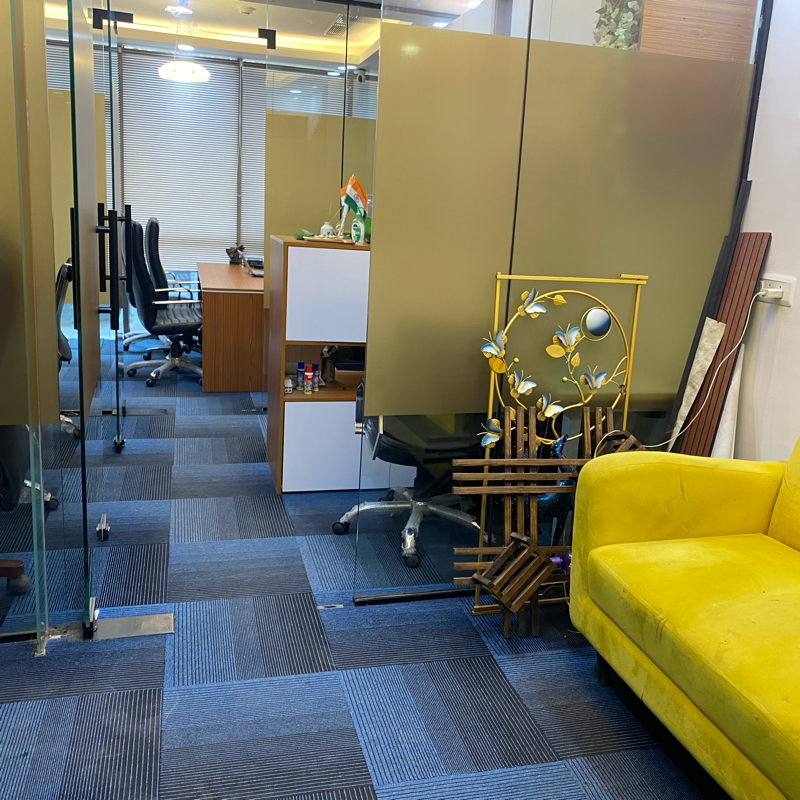 Rental Commercial Office Space 1000 Sq.Ft. in Universal Trade Tower ...