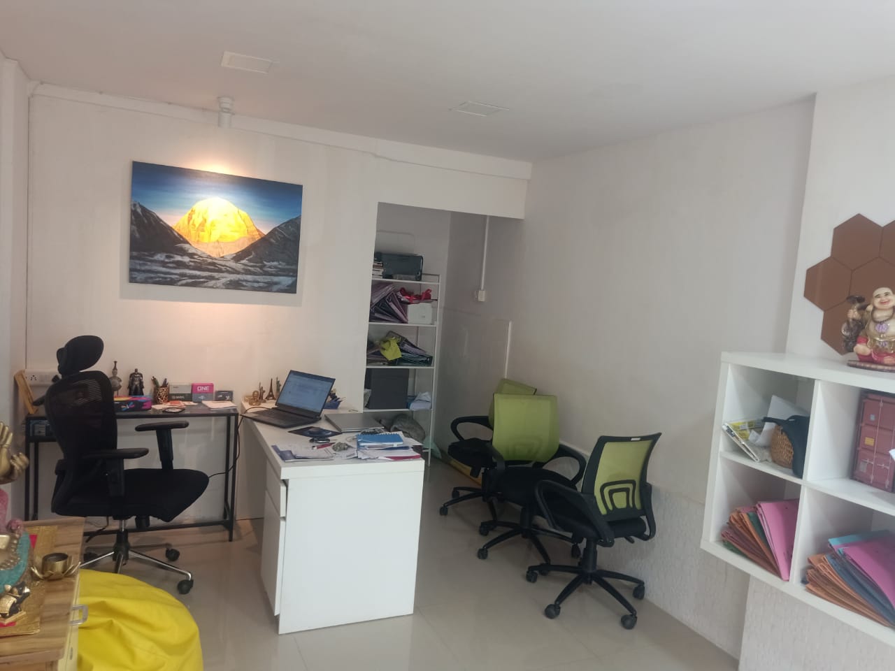 Resale Commercial Shop 200 Sq.Ft. in Nl Complex, Dahisar East Mumbai ...