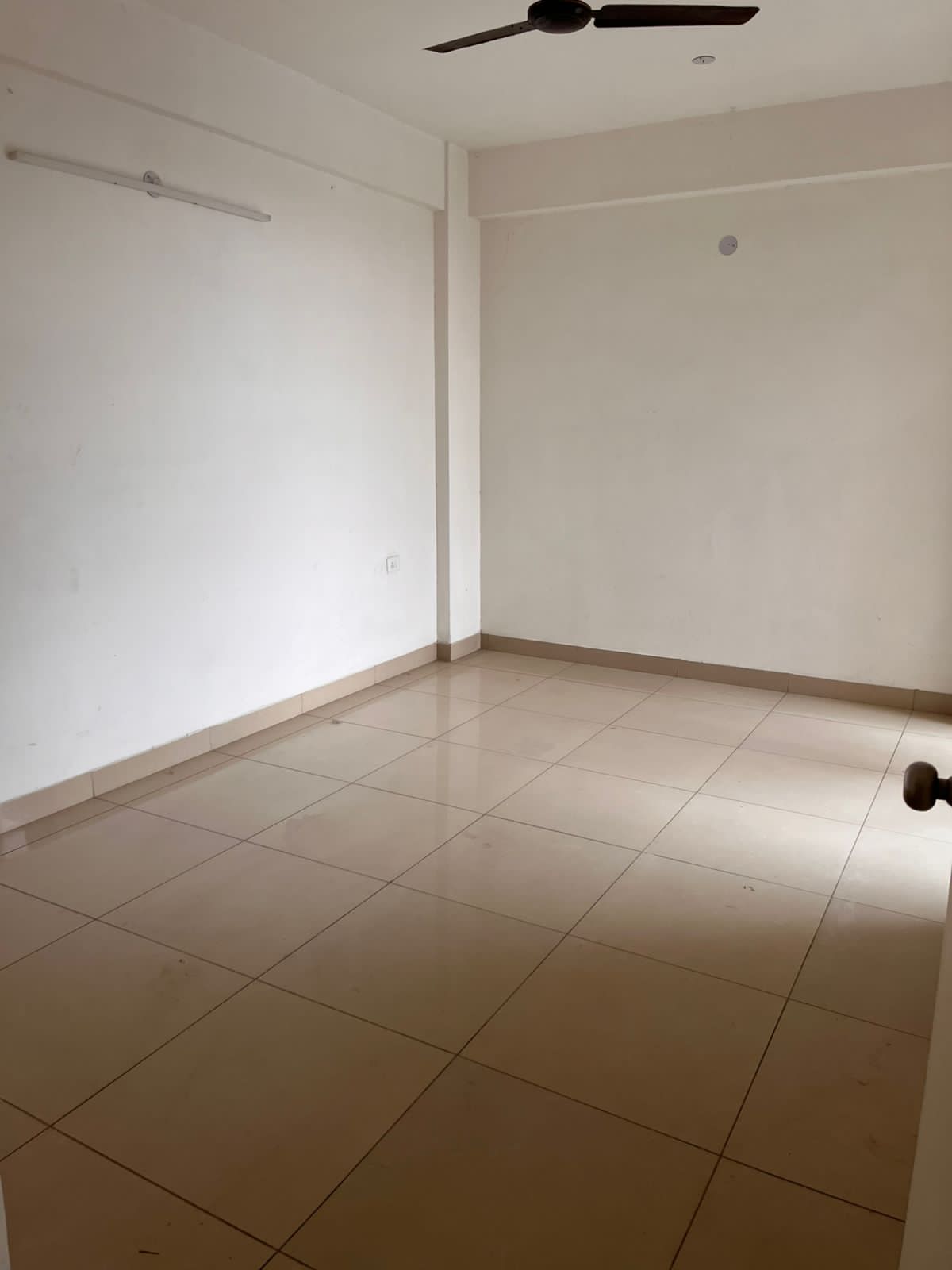 Rental 2 Bedroom 603 Sq.Ft. Apartment in Pyramid Urban Homes 2, Sector ...