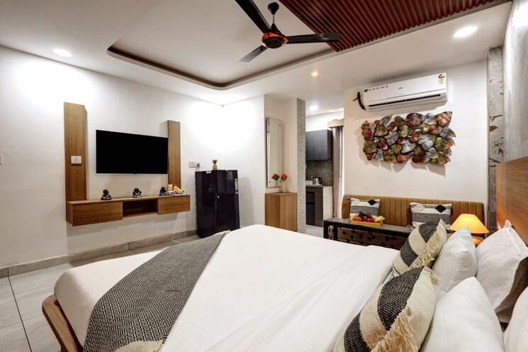 Rental 1 RK 550 Sq.Ft. Builder Floor in Sector 43 Gurgaon - 8191975