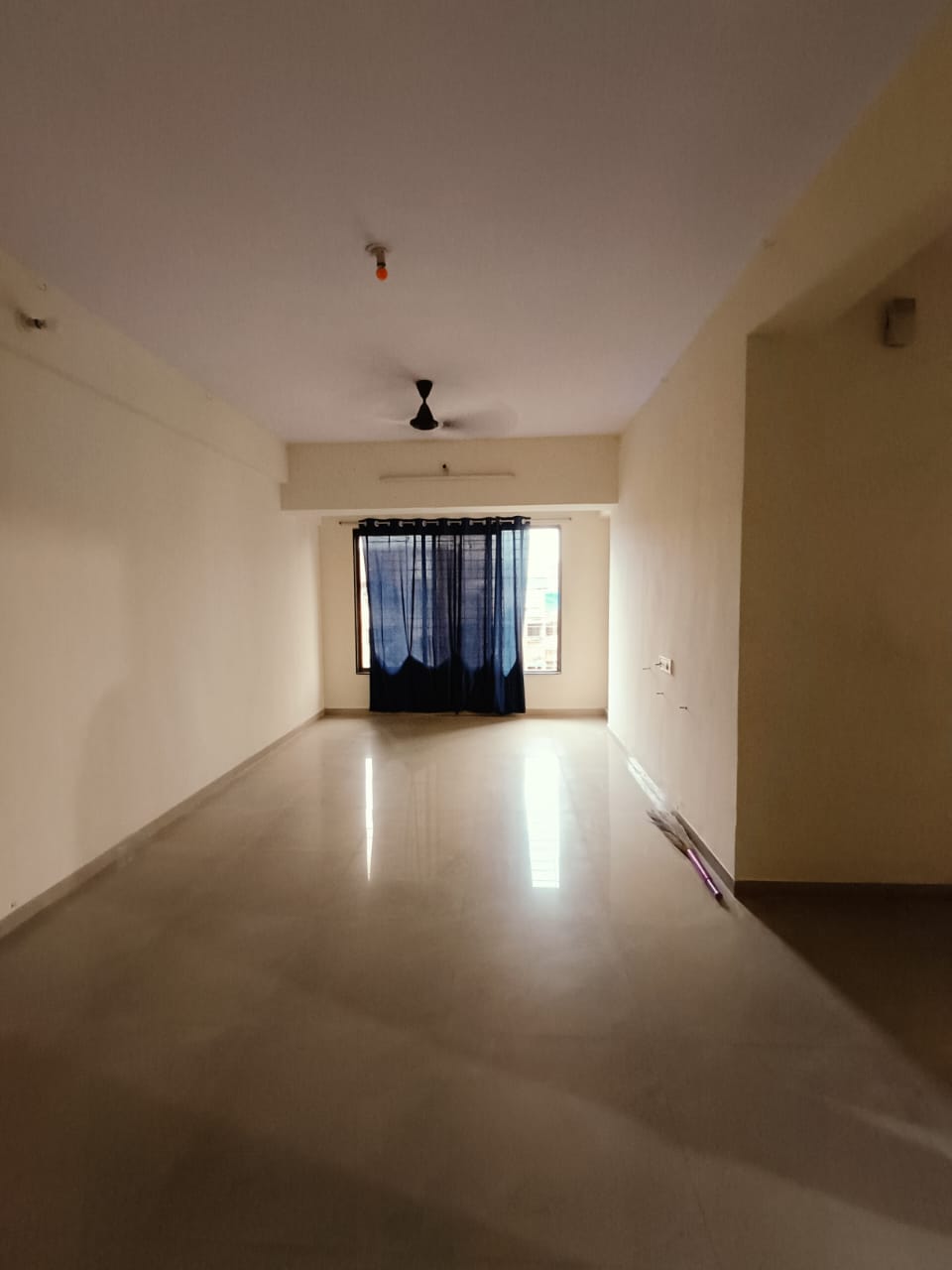 Rental 1 Bedroom 600 Sq.Ft. Apartment in Laxmi Palace Vile Parle, Vile Parle East Mumbai - 8215691