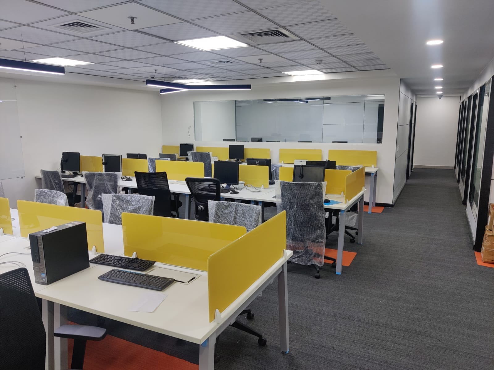Rental Commercial Office Space 8232 Sq.Ft. in The Qube, Andheri East ...
