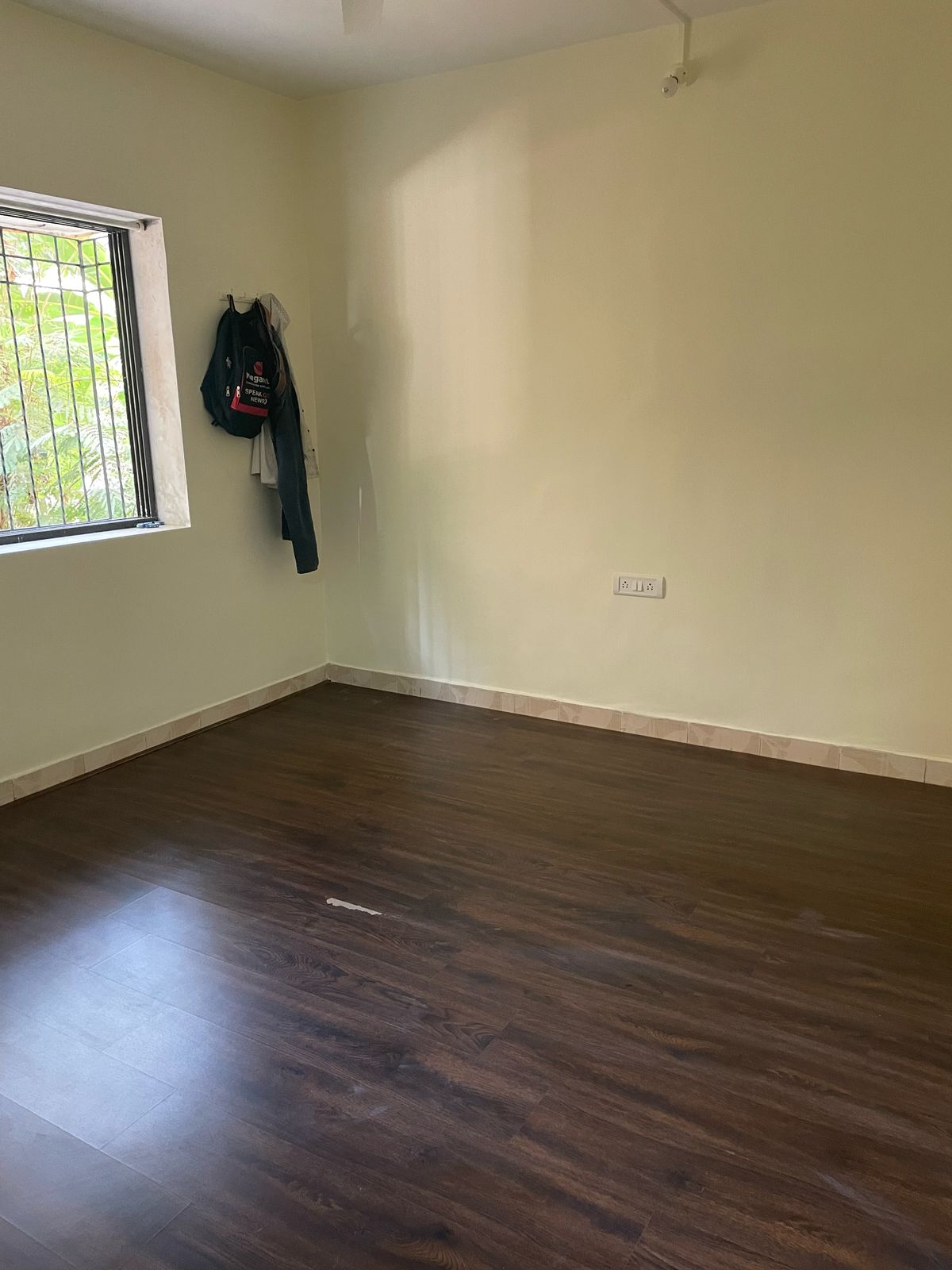 Rental 3 Bedroom 1220 Sq.Ft. Apartment in DLH Legacy, Juhu Mumbai - 8343614