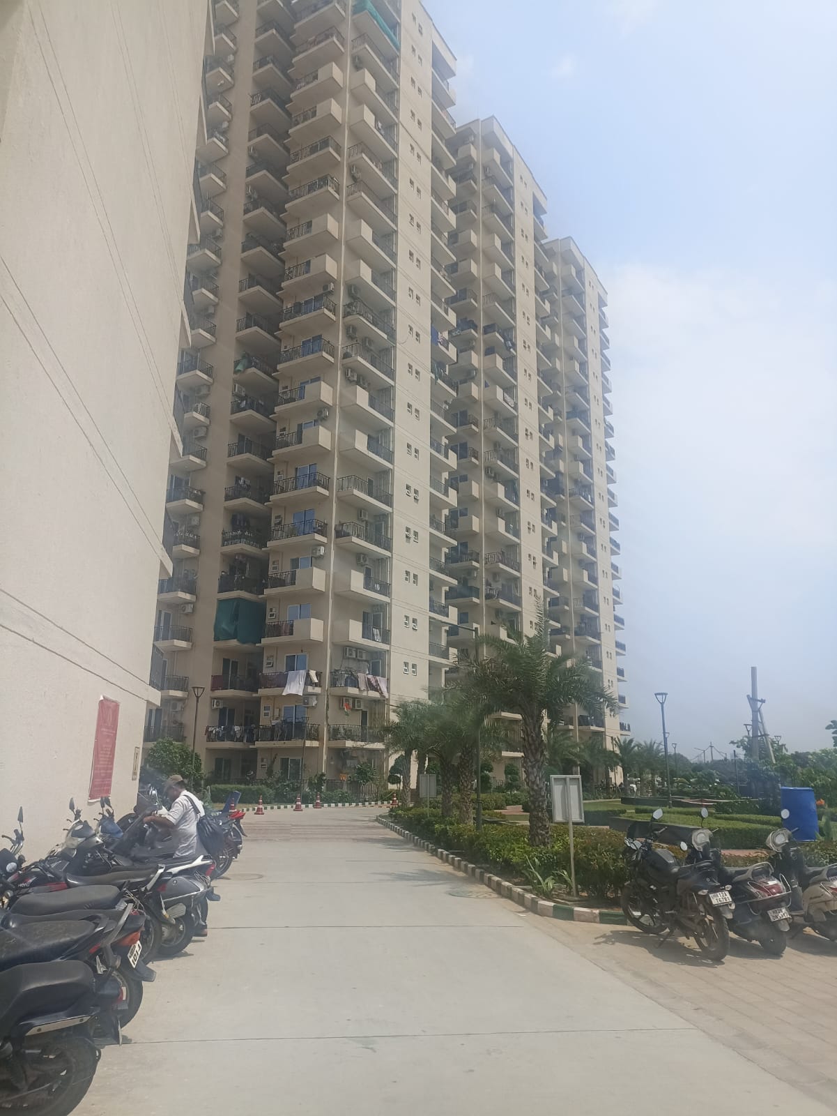 Rental 2 Bedroom 644 Sq.Ft. Apartment in Signature Roselia Phase 2 ...