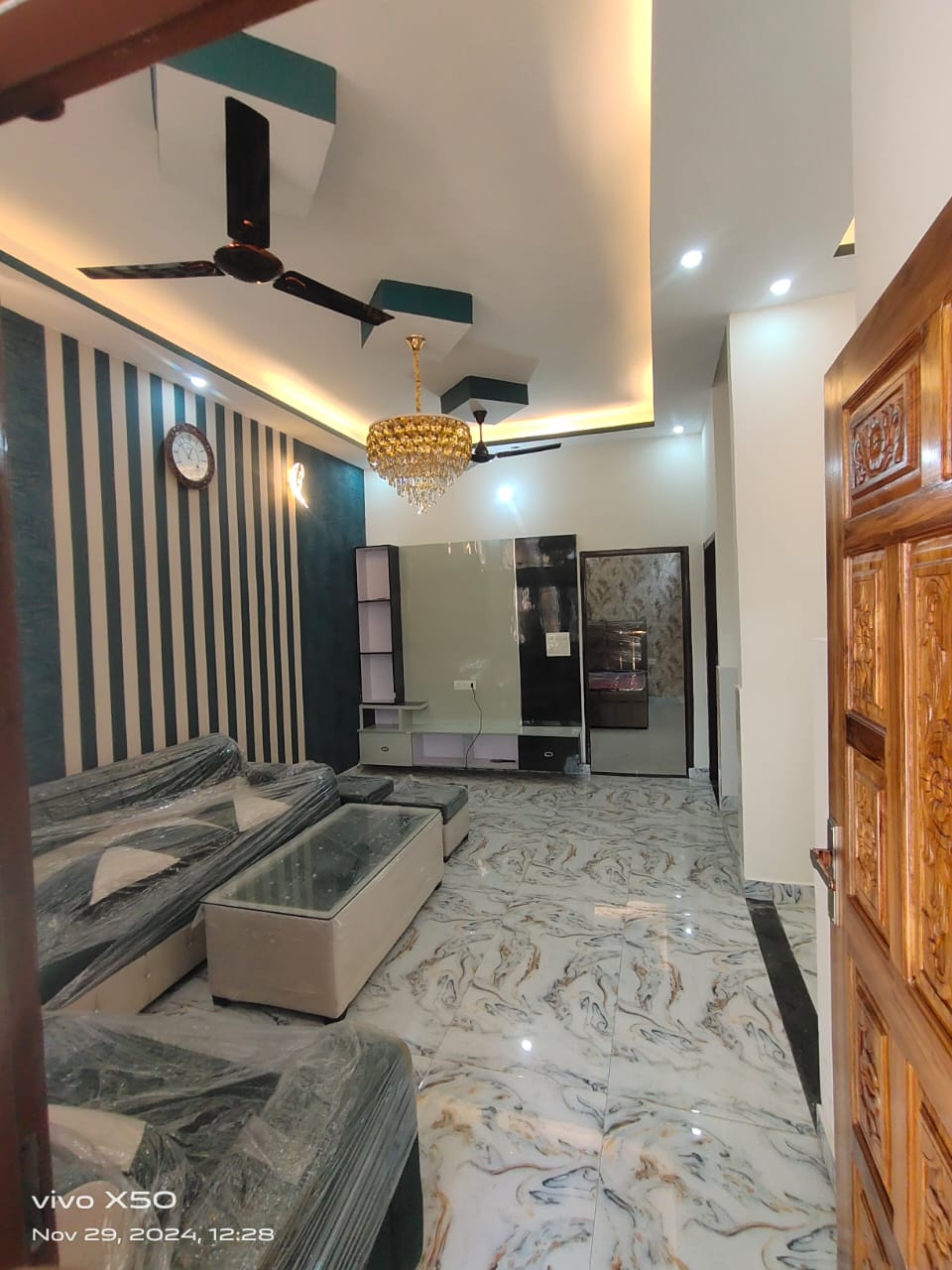 Resale 3 Bedroom 1470 Sq.Ft. Apartment in Noida Expressway Noida - 8279447