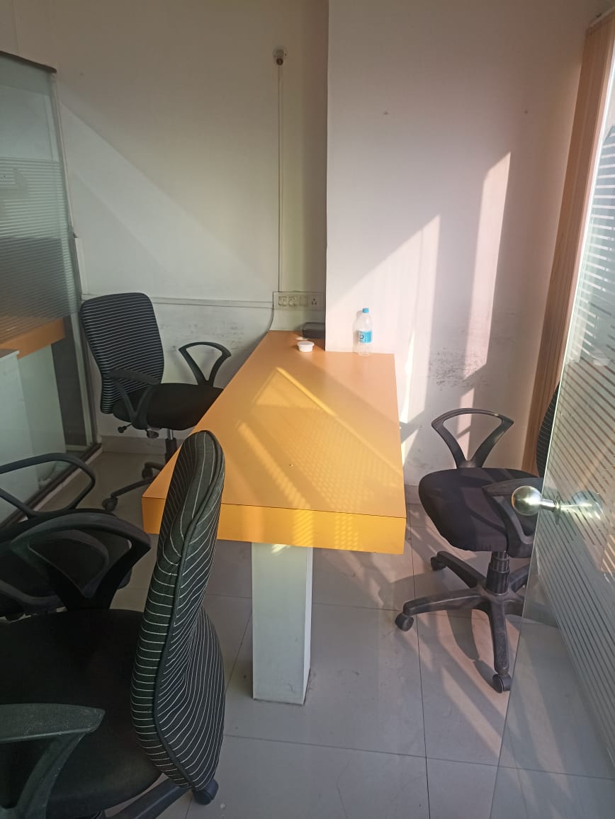 Rental Commercial Office Space 1000 Sq.Ft. in Rupa Solitaire, Kopar ...