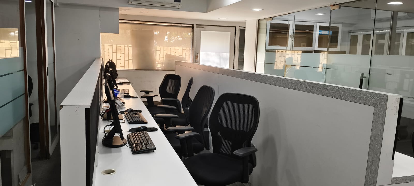 Rental Commercial Office Space 823 Sq.Ft. in Dalamal Tower, Nariman ...