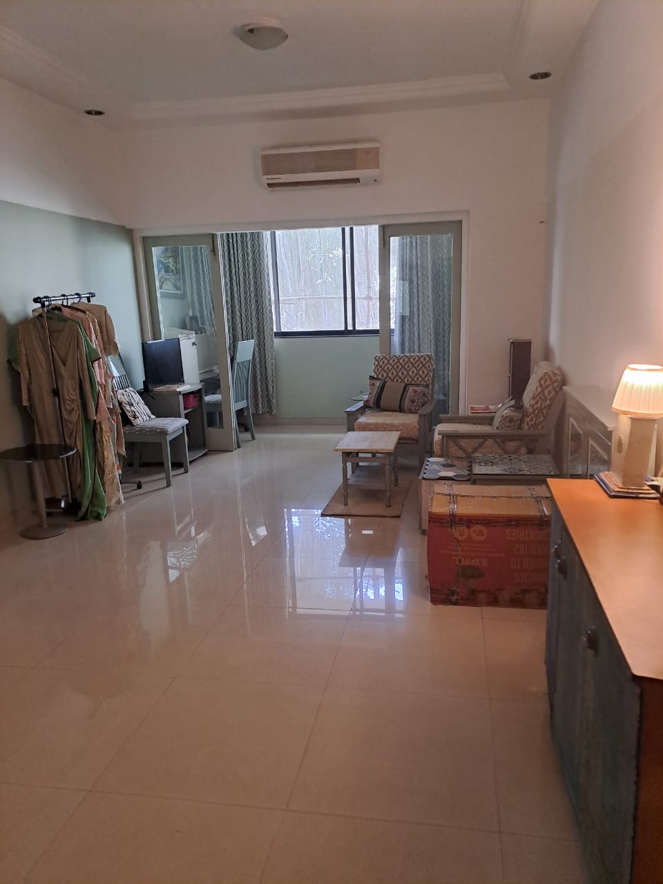 Rental 1 RK 225 Sq.Ft. Apartment in Kaveri CHS Malad, Malad West Mumbai ...