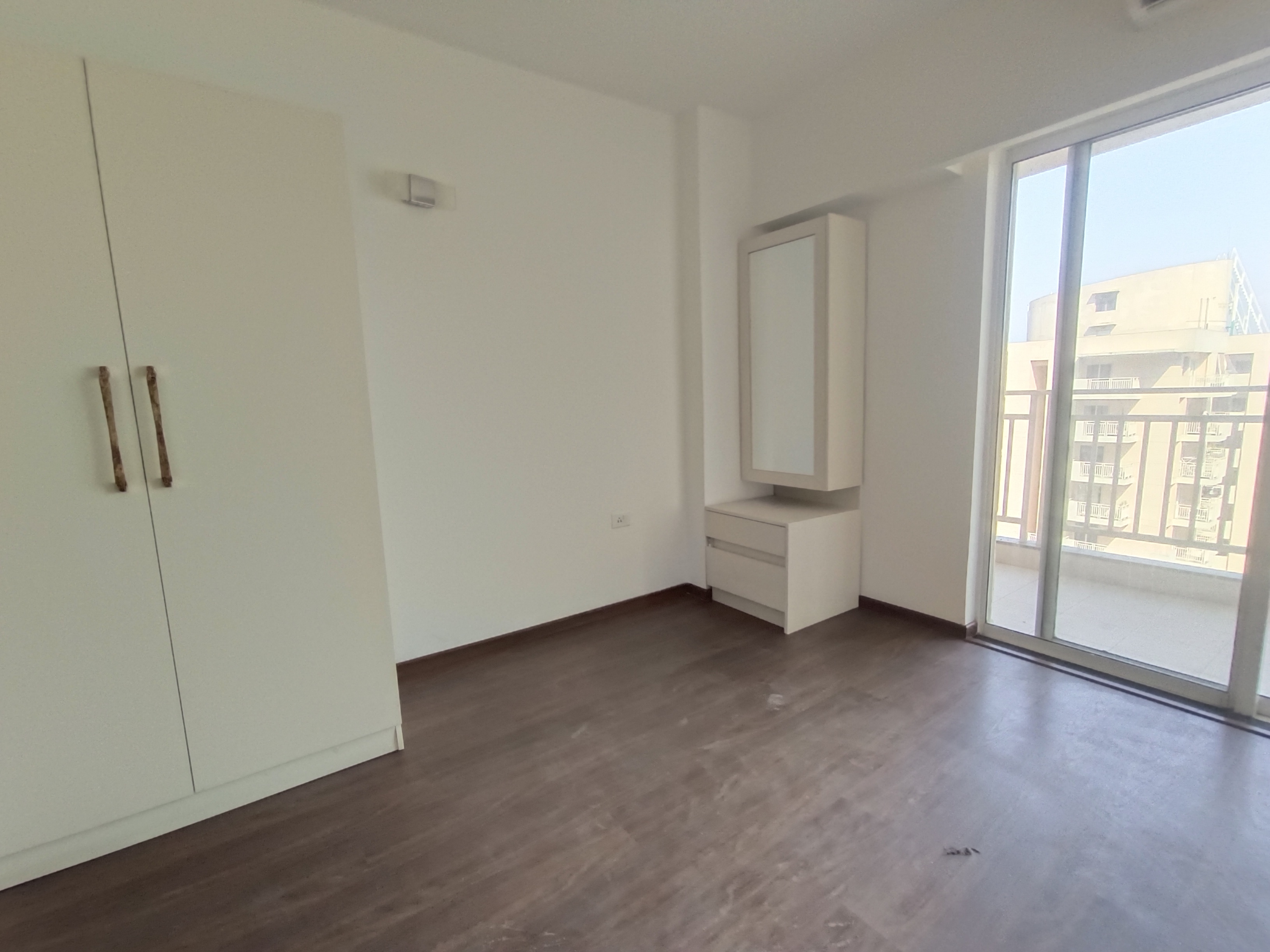 Rental 2 Bedroom 1330 Sq.Ft. Apartment in M3M Marina, Sector 68 Gurgaon ...