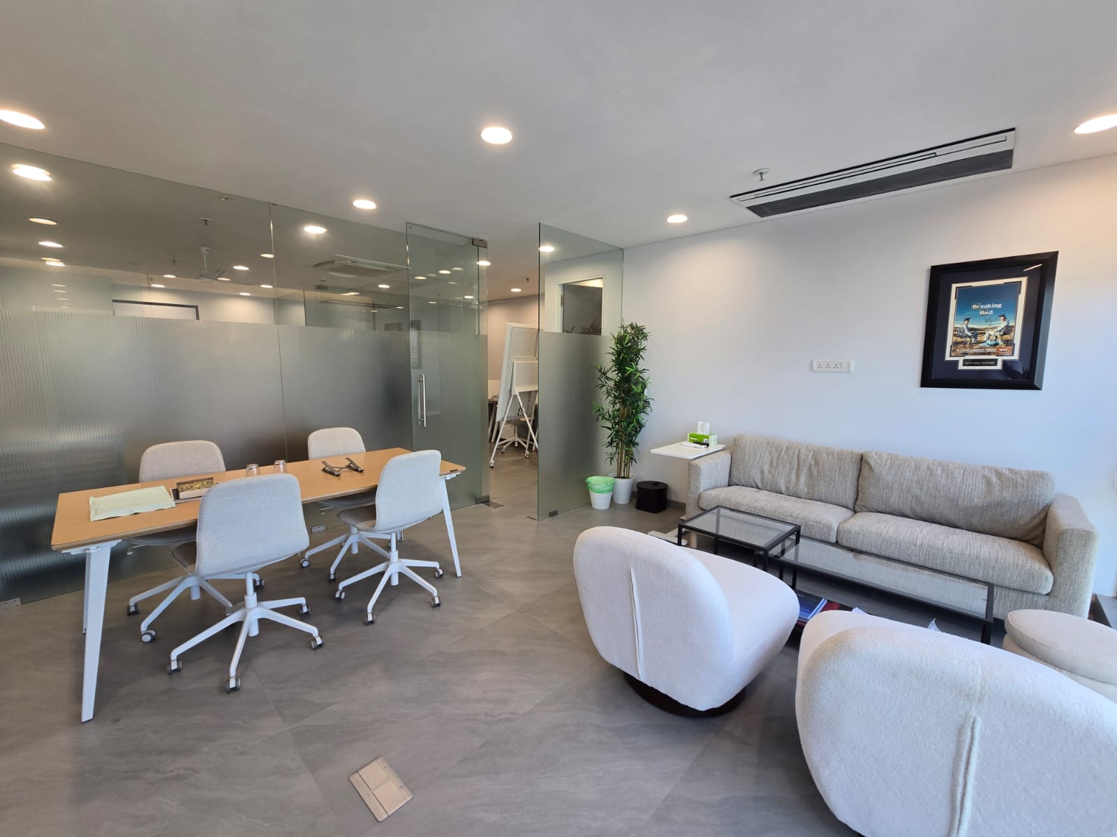 Rental Commercial Office Space 683 Sq.Ft. in Supreme Headquarters ...