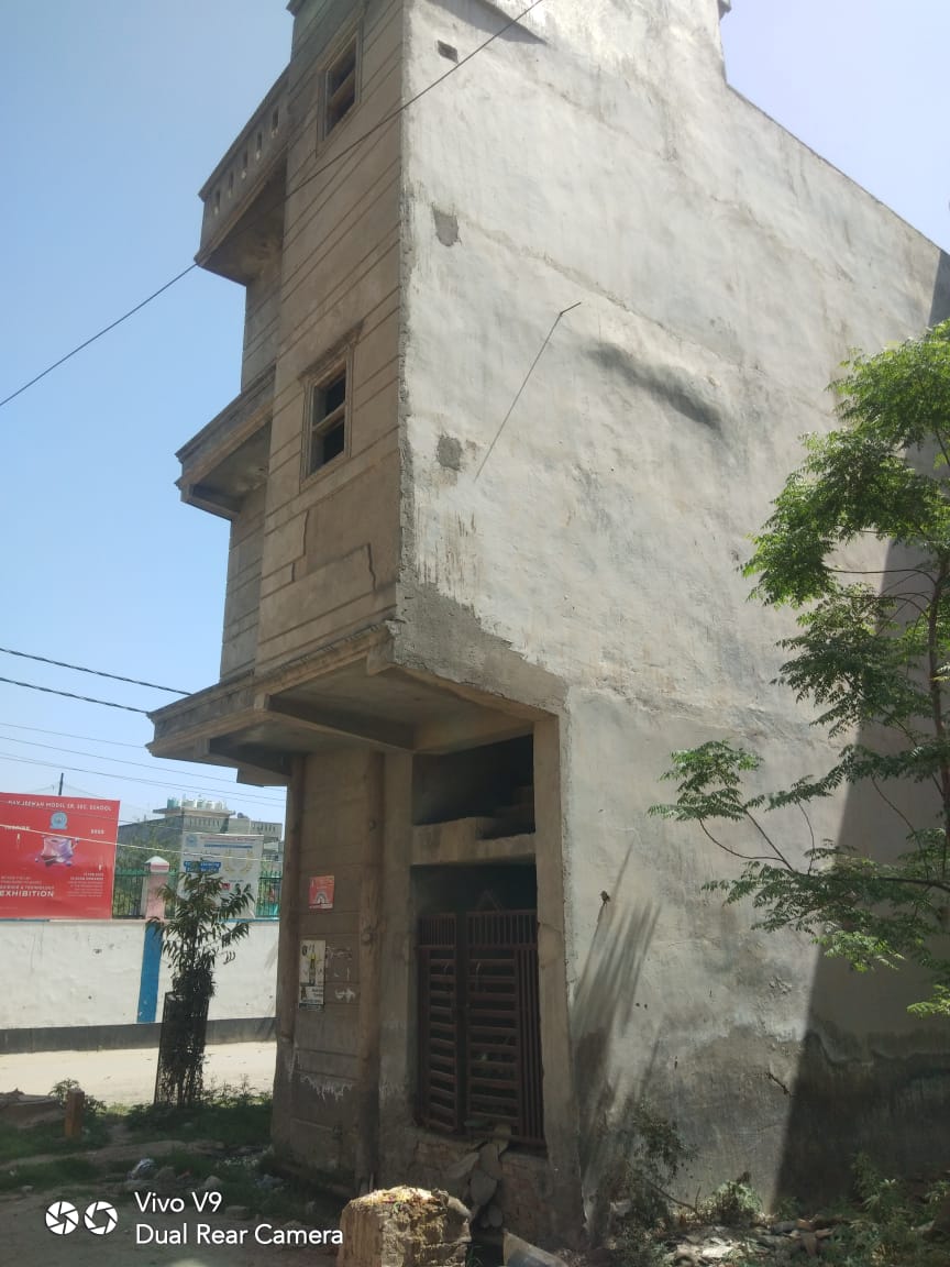 Resale 110 Sq.Yd. Plot in JMD Homes, Dlf Ankur Vihar Ghaziabad - 8448715