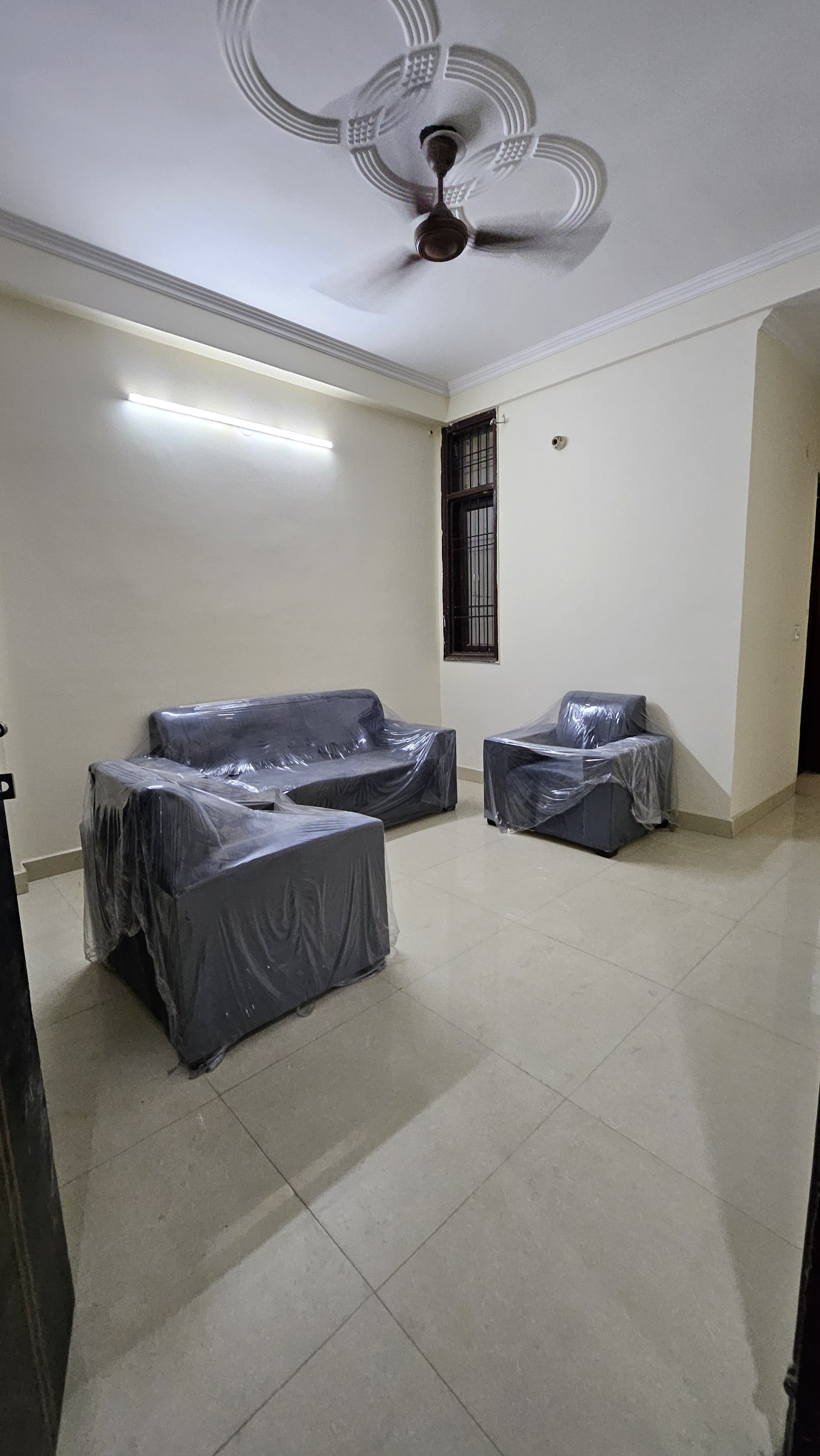 Rental 1 Bedroom 450 Sq.Ft. Builder Floor in Saket Delhi - 8455898