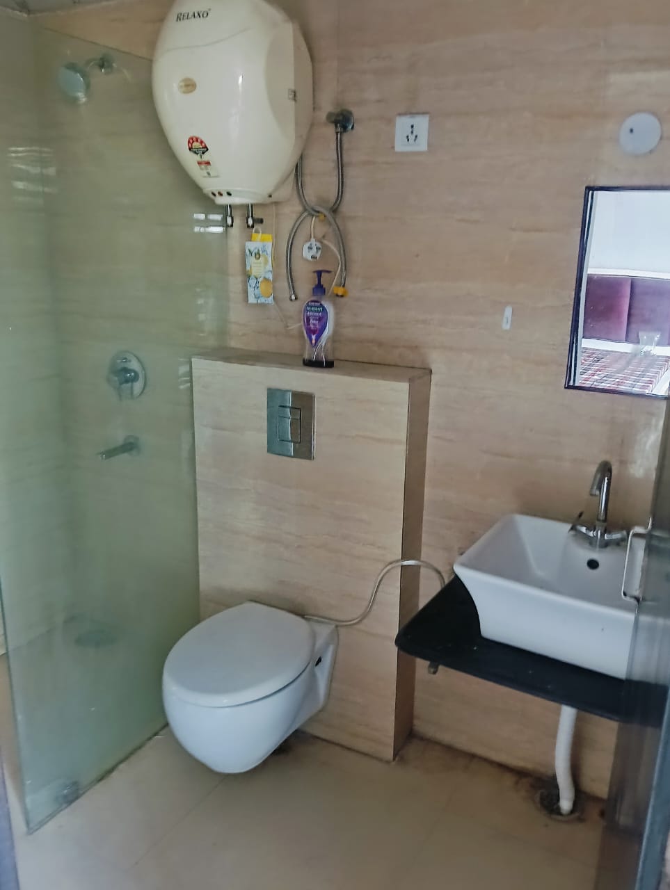 Rental 1 RK 400 Sq.Ft. Apartment in Golden Arcade Gurgaon, Sector 67 ...
