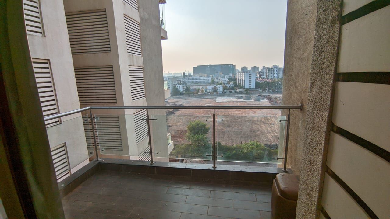Resale 5 Bedroom 2088 Sq.Ft. Apartment in Kumar Parc Residences ...