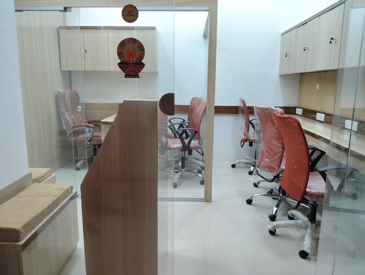 Rental Commercial Office Space 200 Sq.Ft. in Express Zone, Malad East ...