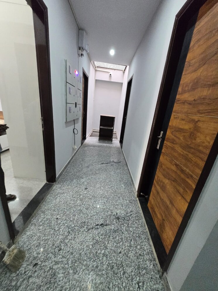 Resale 2 Bedroom 1124 Sq.Ft. Apartment in Megapolis Sangria Towers ...