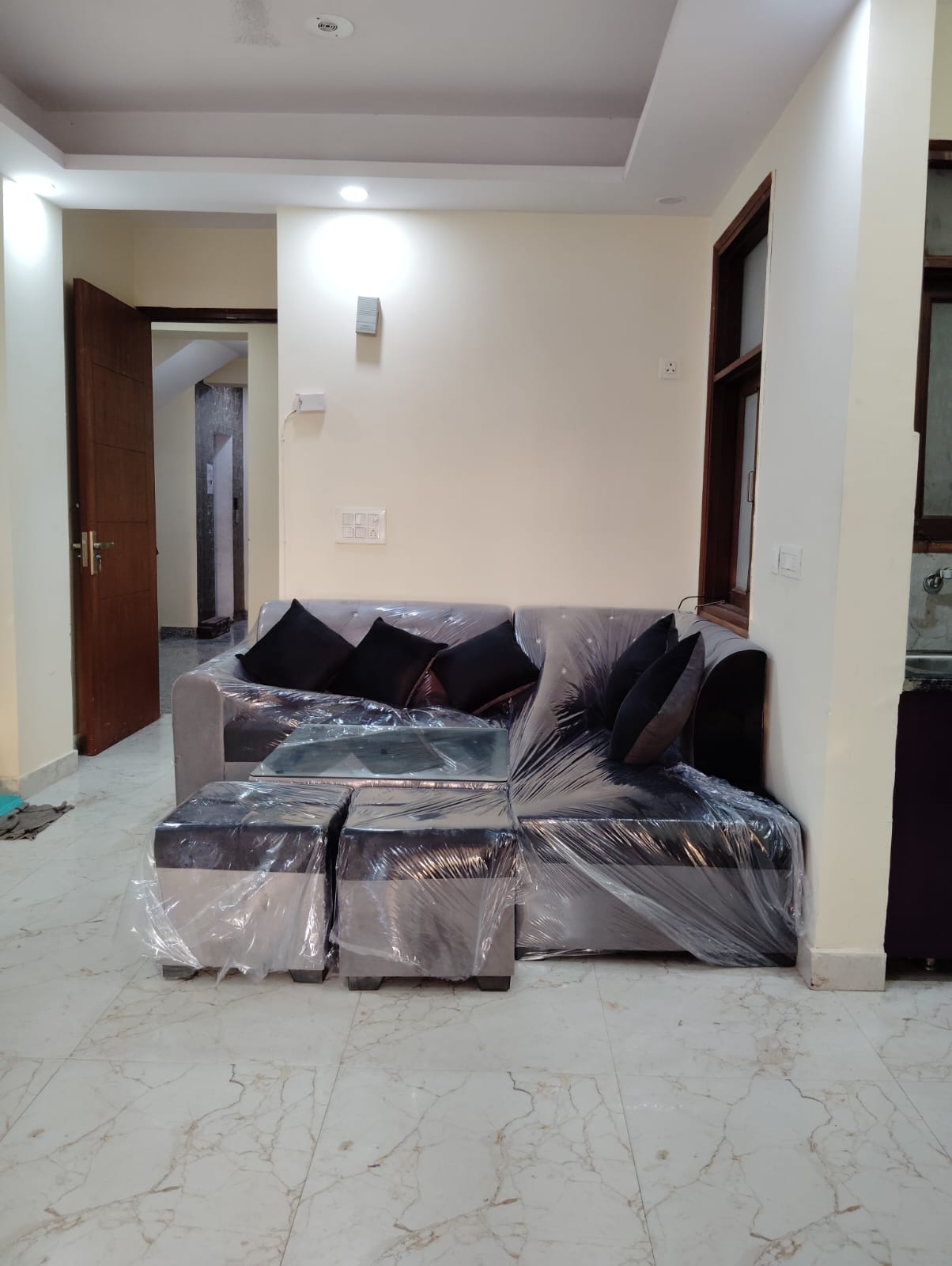 Rental 2 Bedroom 1000 Sq.Ft. Builder Floor in Saket Delhi - 8474837
