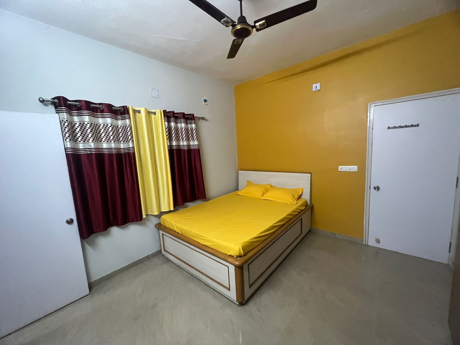 Pg For All for Boys & Girls, Hostels in Vadodara Airport, Vadodara - 8482868