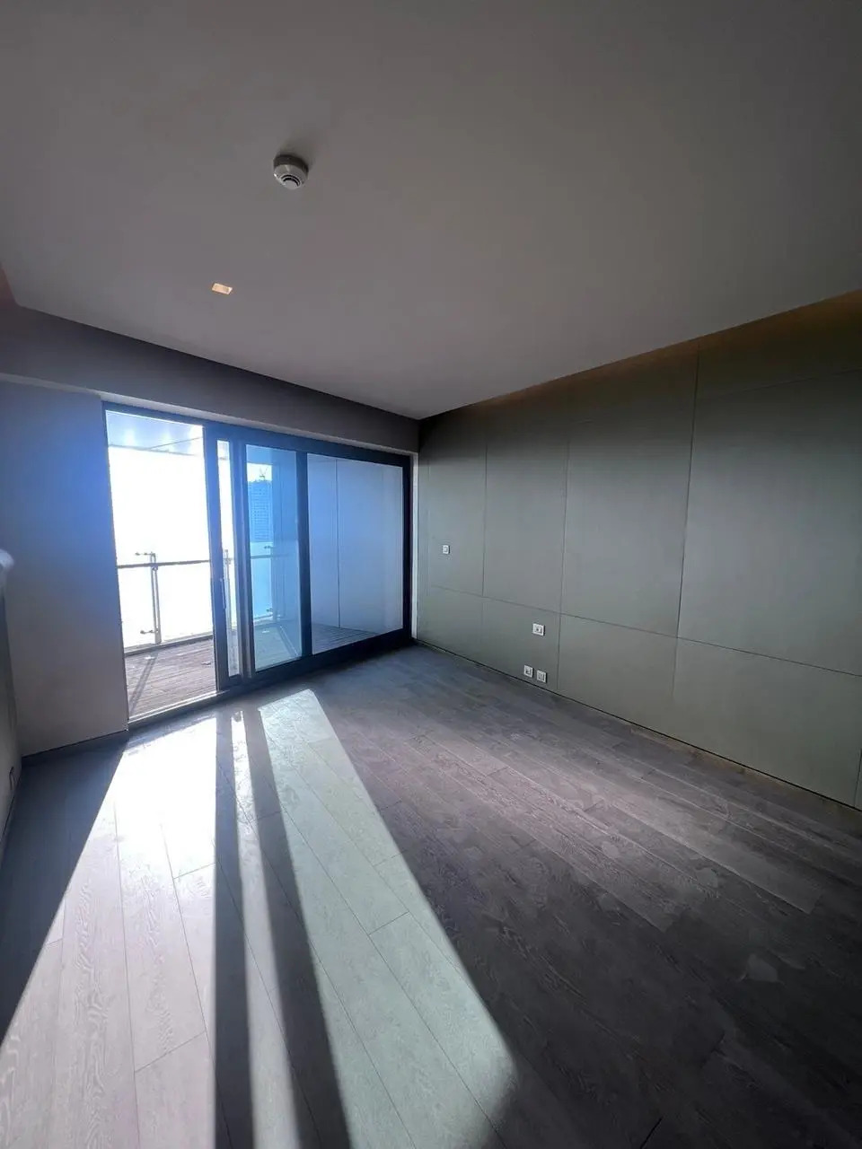 Rental 5 Bedroom 5000 Sq.Ft. Apartment in Lodha Complex Lower Parel ...