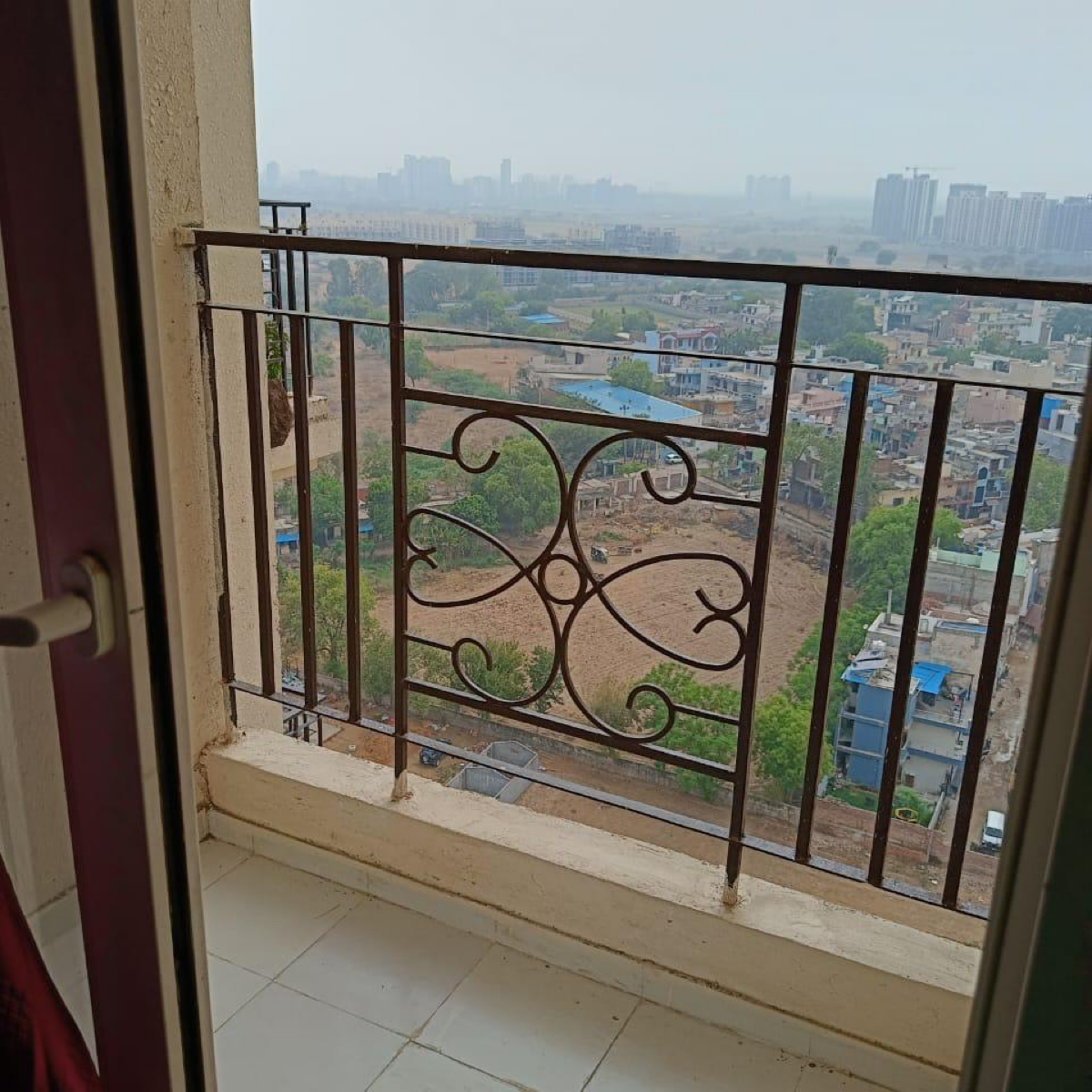 Rental 2 Bedroom 800 Sq.Ft. Apartment in Signature Global The Millennia ...