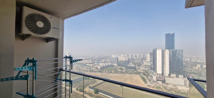 Rental 3 Bedroom 1932 Sq.Ft. Apartment in M3M Heights, Sector 65 ...