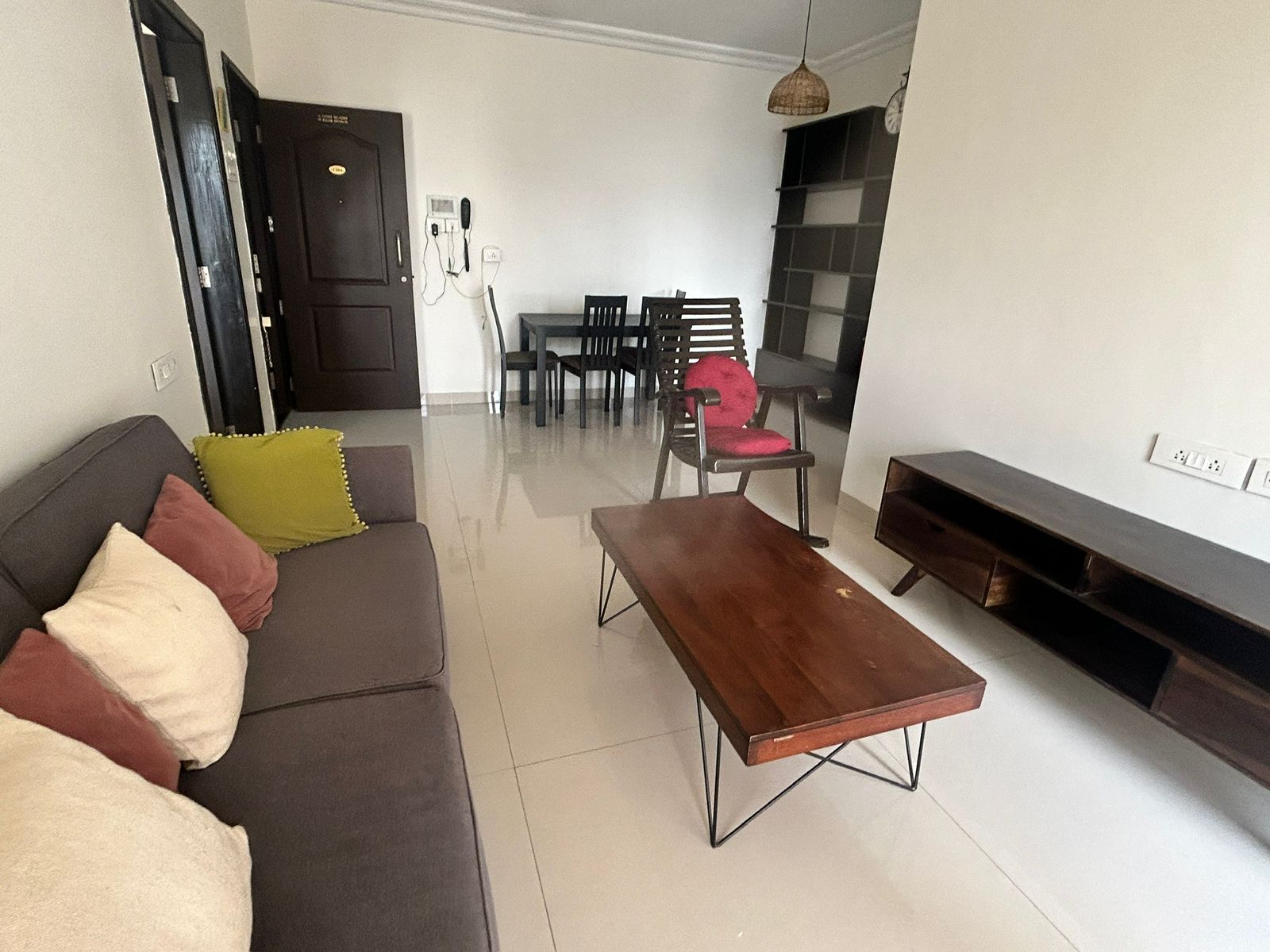 Rental 3 Bedroom 1500 Sq.Ft. Apartment in Rustomjee OZone, Goregaon ...