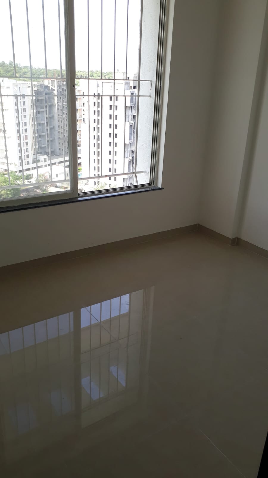 Rental 2.5 Bedroom 1350 Sq.Ft. Apartment in Mont Vert Belbrook, Bhugaon ...