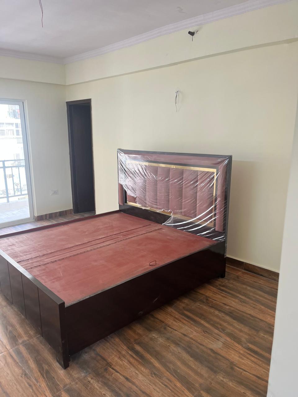 Resale 2 Bedroom 1045 Sq.Ft. Apartment in Futec Gateway, Sector 75 ...