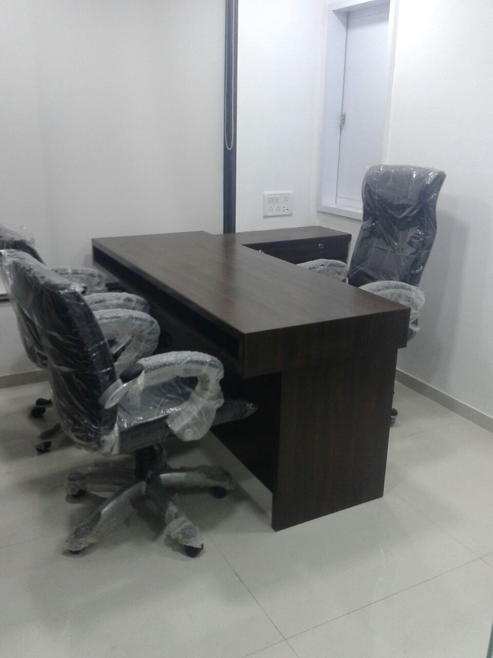 Rental Commercial Office Space 900 Sq.Ft. in Samarth Aishwarya, Andheri ...