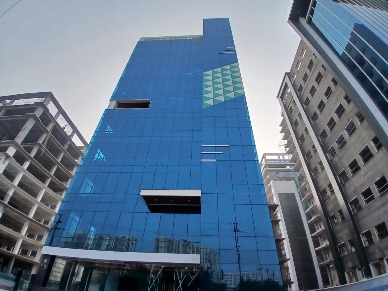 Rental Commercial Office Space 3600 Sq.Ft. in Sector 136 Noida - 8663315
