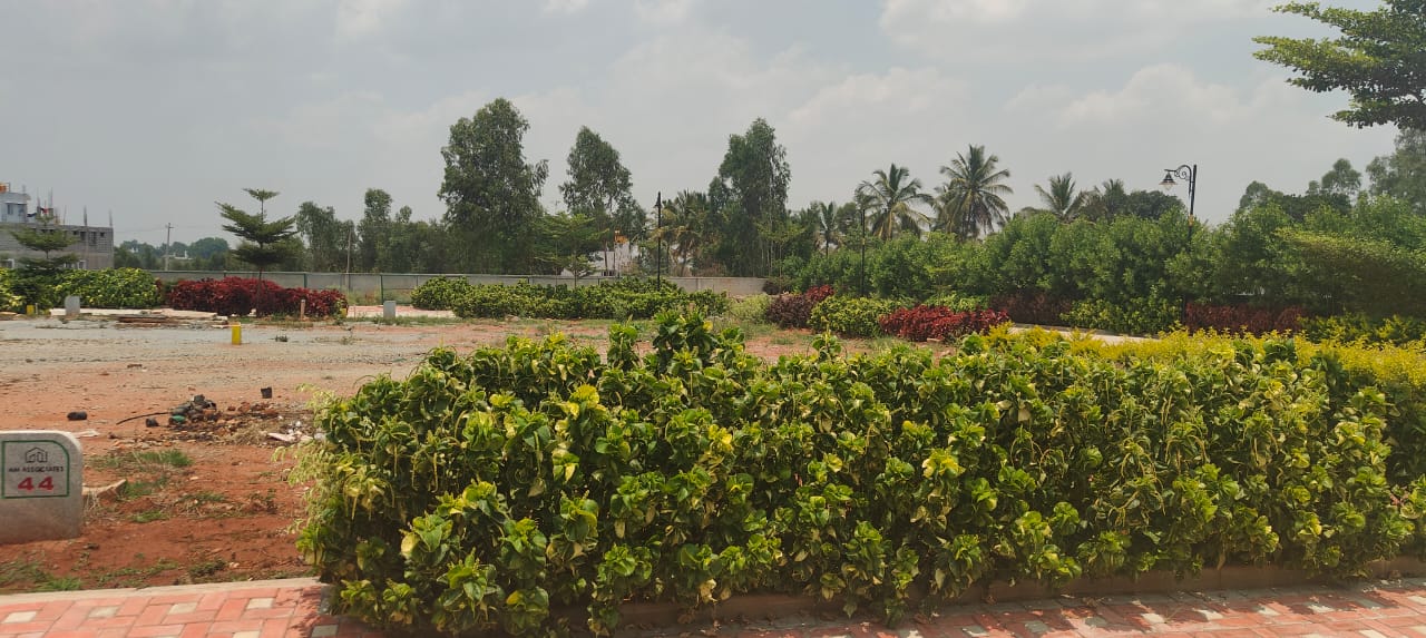 Resale Commercial Industrial Plot 10000 Sq.Ft. in Peenya Bangalore ...