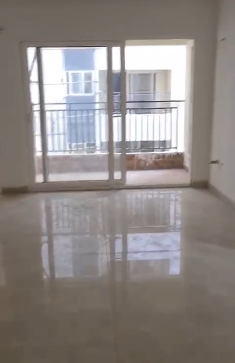 Resale 2 Bedroom 1217 Sq.Ft. Apartment in Candeur 40, Miyapur Hyderabad ...