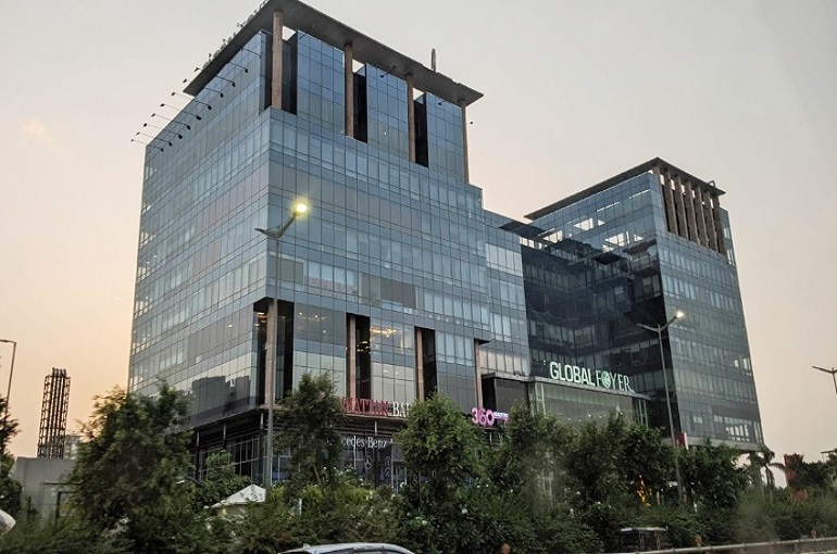 Rental Commercial Office Space 2500 Sq.Ft. in Global Foyer, Sector 43 ...