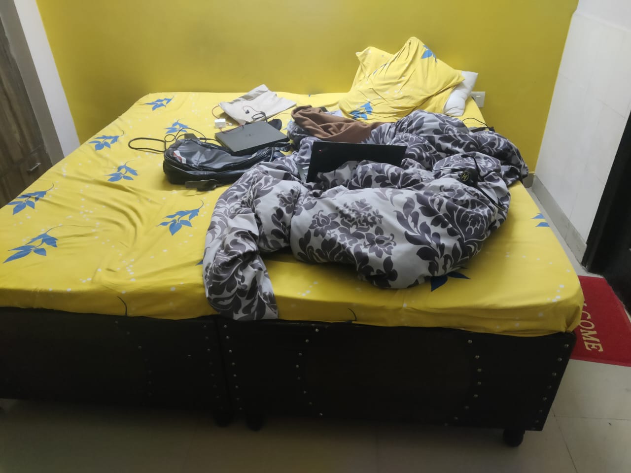 Resale 3 Bedroom 910 Sq.Ft. Builder Floor in Krishna Nagar Delhi - 8727638
