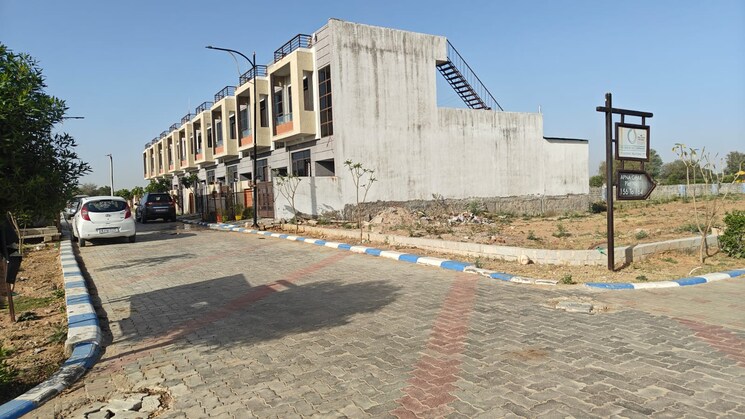 Resale 245 Sq.Ft. Plot in Jagatpura Jaipur - 8733039