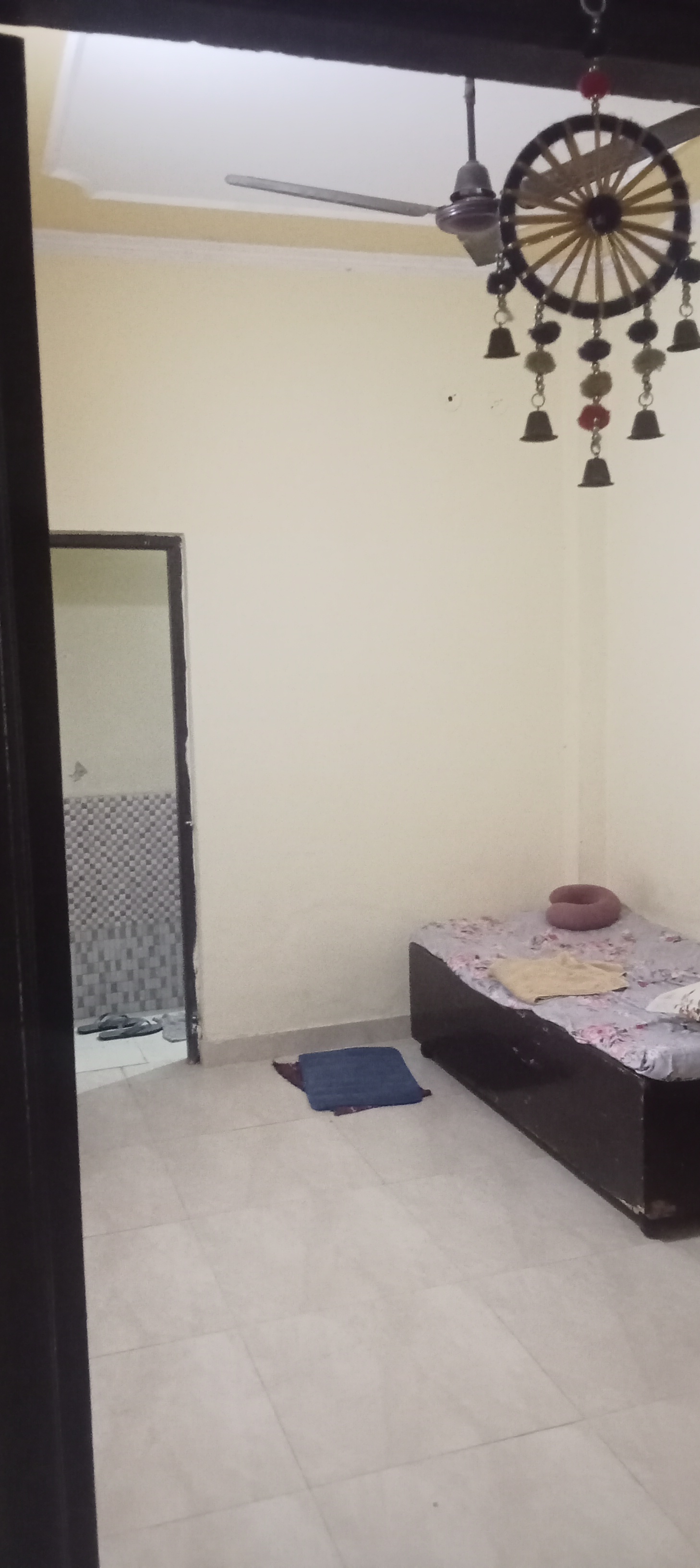 Rental 2 Bedroom 860 Sq.Ft. Independent House in Delta I Greater Noida ...
